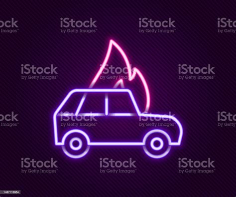 검은 색 배경에 고립 된 빛나는 네온 라인 불타는 자동차 아이콘 불에 자동차 화재와 연기로 덮인 깨진 자동차 다채로운 개요 개념 벡터 거리에 대한 스톡 벡터 아트 및 기타