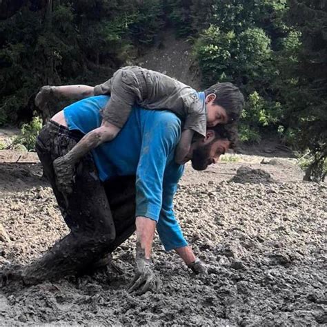 ʙʟᴀᴄᴋ ᴍᴏᴏᴅ