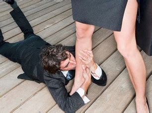 Are Submissive Men Weak What Really Goes On In The Mind Of Submissi