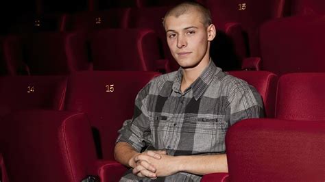 Константин Давыдов биография актера фото его рост и вес личная жизнь и его девушка 2025