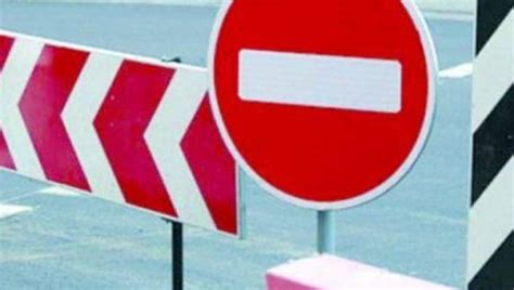 Водіїв попередили що виїзд з Покровська по вулиці Захисників України закрито Новини