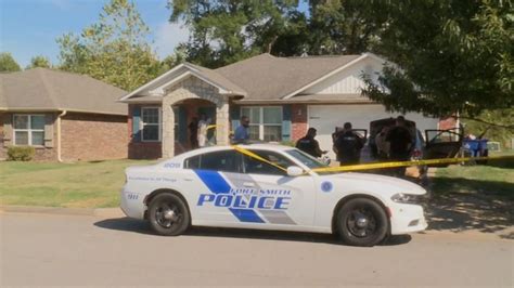 Zur Ckgelassen Kind Stirbt Im Auto