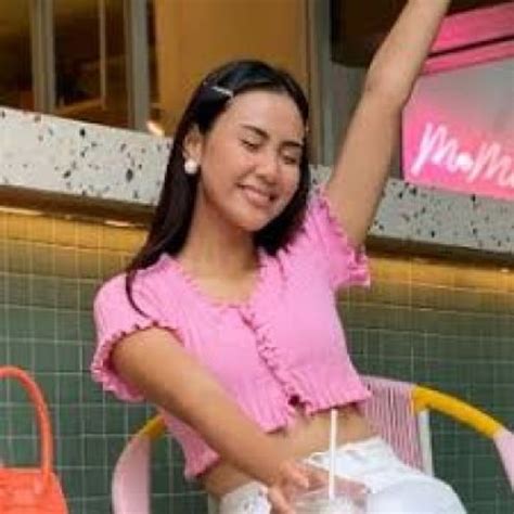 Siti Khadijah Jaafar Tv3 Biodata Suara Emas Ikon Penyiaran Tv3 Arseny Zotov