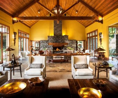 Treetops Lodge Kenya Randu Safaris