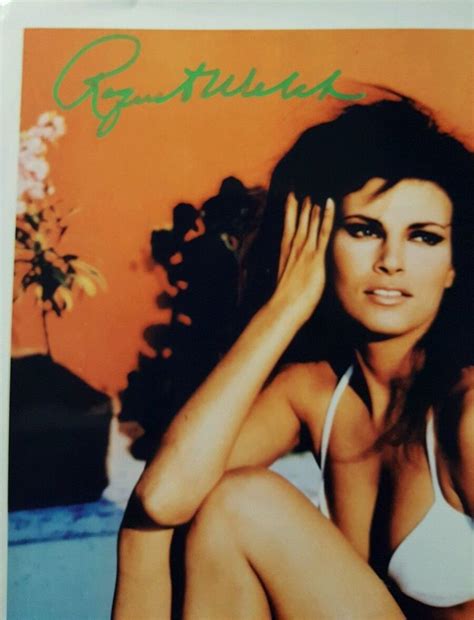 Raquelwelch 1960s Voted Hottest Bikini Body Original Hand Signed
