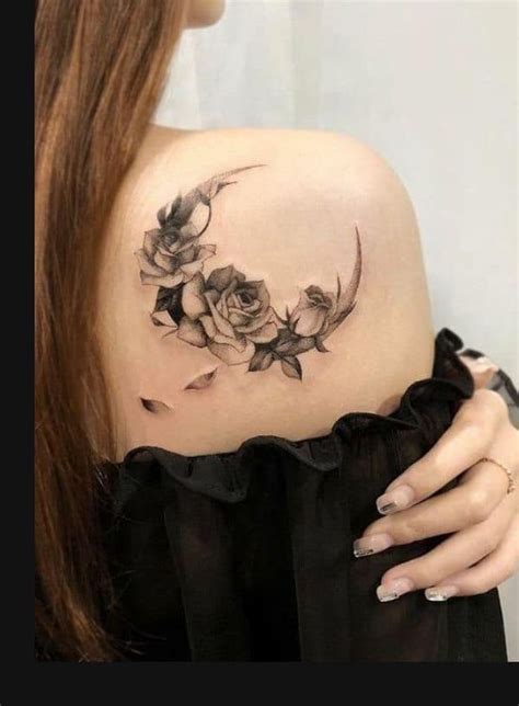 Ideas Bellas De Tatuajes En El Hombro Para Mujeres