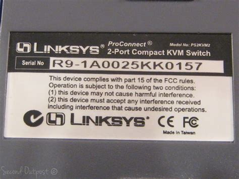 Linksys ProConnect Compact KVM Switch Monitor Keyboard Mouse