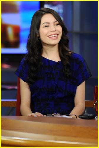 Full Sized Photo Of Miranda Cosgrove Good Day La 07 Miranda Cosgrove