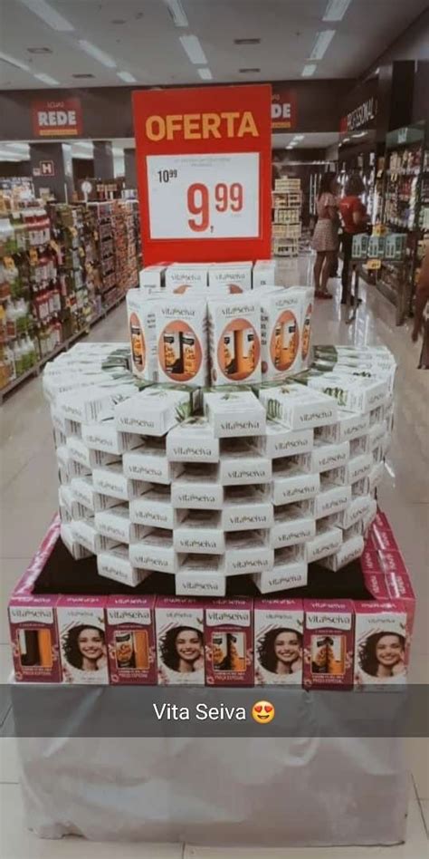 CIRCULAR DISPLAY ADALAH JENIS DISPLAY YANG MENGELILILINGI AREA TERTENTU RAK SUPERMARKET