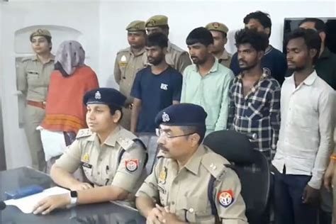 Woman Along With His Four Lovers Arrested For Murdering Husband In