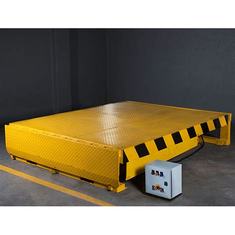 Dock Leveler Attributes Strong At Best Price In Rishra Baba