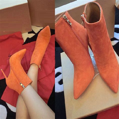 Эрдэнэт хэрэггүй зүйлээ хэрэгтэй хүнд нь