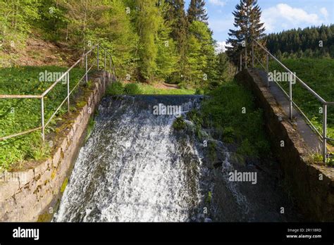 Overflow Weir Hi Res Stock Photography And Images Alamy