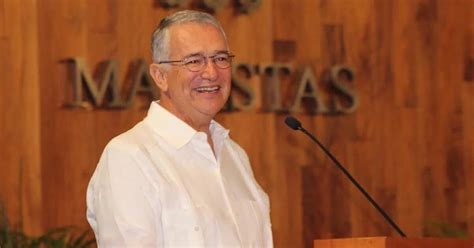 Ricardo Salinas Pliego Lo Hizo De Nuevo Ahora Regalará Cinco