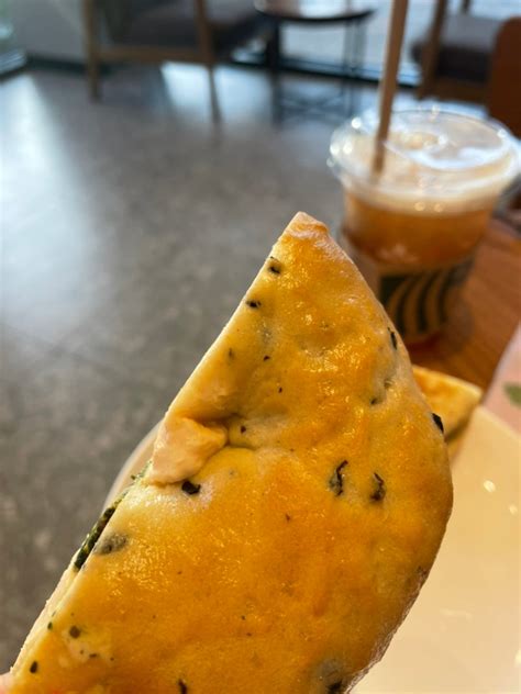 스타벅스 바질토마토 크림치즈베이글 피치젤리 아이스티 가격 및 칼로리 스벅 추천 메뉴 네이버 블로그