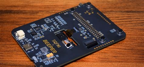 Evaluation Beepy A Palm Sized Linux Hacking Playground Blinking Robots