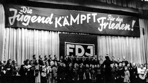 Die Polizei In Der Ddr Ndrde Geschichte