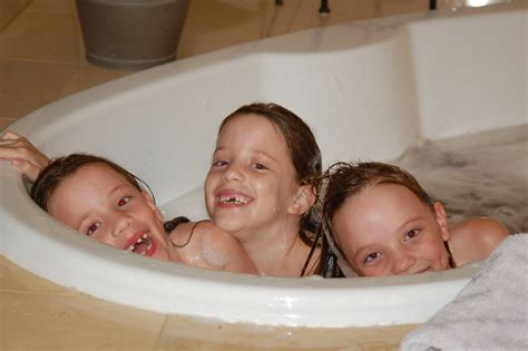 Tub Full Ogirls July 2007 Nicole Flickr