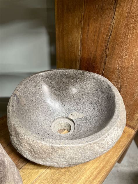 Wasbak Riviersteen 20 Klein Natuurlijk A S T