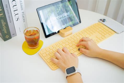 무선 블루투스 아이패드 키보드 디자인 예쁜 키크론 B6