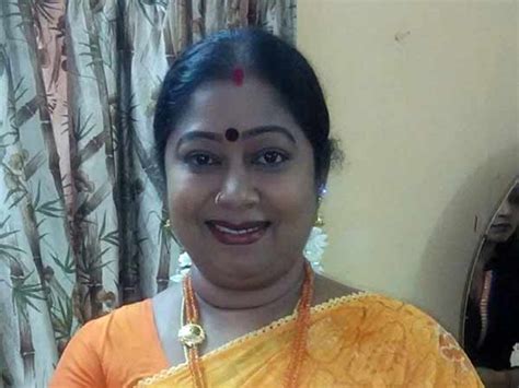 Sangeetha Vani Rani Actress Held For Running Flesh Trade In Chennai Oneindia News