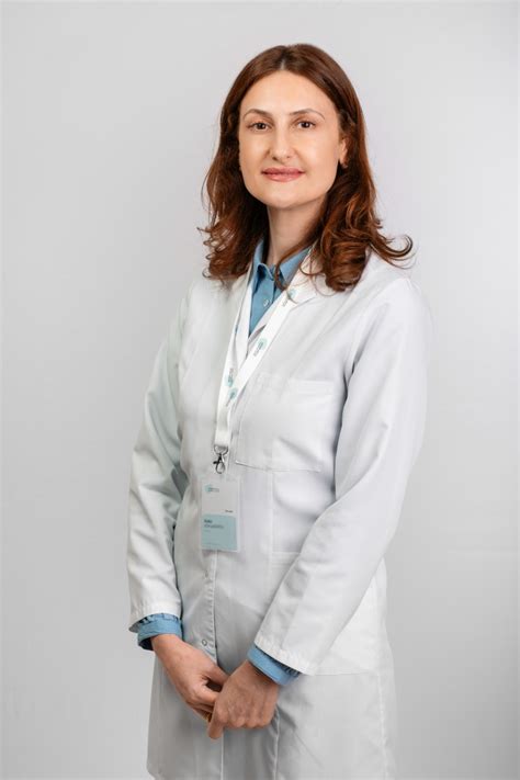 ნანა ყურაშვილი გინეკოლოგი მიღებაზე ჩაწერა