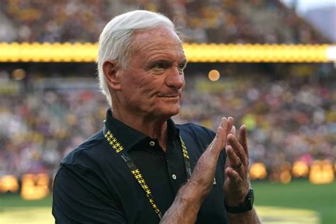 Bruce Drennan Puts Browns Owner On Notice Ahead Of Season