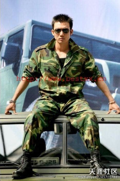 南山兵露jUU 南山兵露jUU裸泳 伤感说说吧