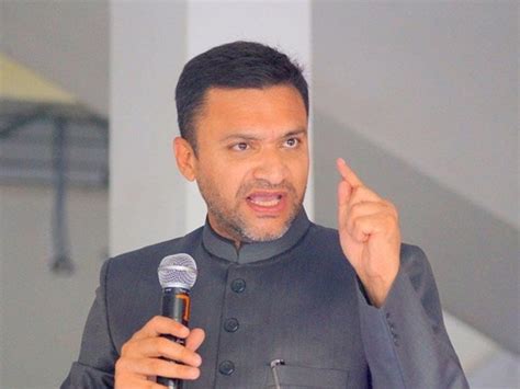 Telangana Bjp Chief Aimims Akbaruddin Owaisi Booked For Hate Speeches