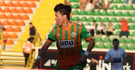 불법촬영 인정 황의조 3호골 성공…리드골 넣었지만 1 2 패배