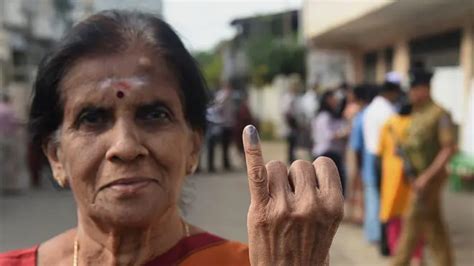 ප්‍රතික්ෂේප කළ නාම යෝජනා පත්‍ර 35ක් භාරගන්නැයි අභියාචනාධිකරණයෙන් මැතිවරණ කොමිසමට නියෝගයක් Bbc