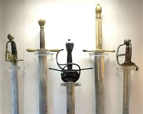 What Is A Double Edged Sword And How Does It Look Like