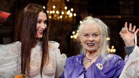 Van De Sex Pistols Tot Bella Hadid Iedereen Omarmde Vivienne Westwood