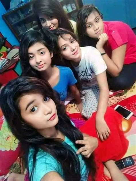 ভালোবাসার লাল গোলাপ