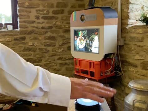 Building An Automated Photo Booth Is Cheaper Than Renting One