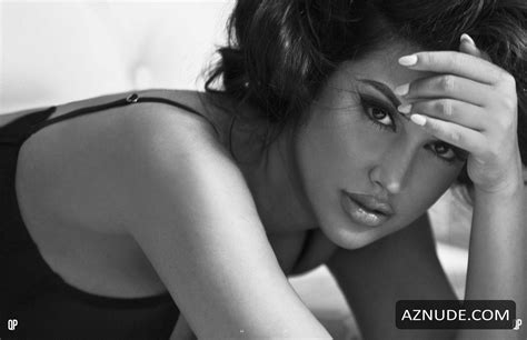 ESTRELLA NOURI Nude AZNude