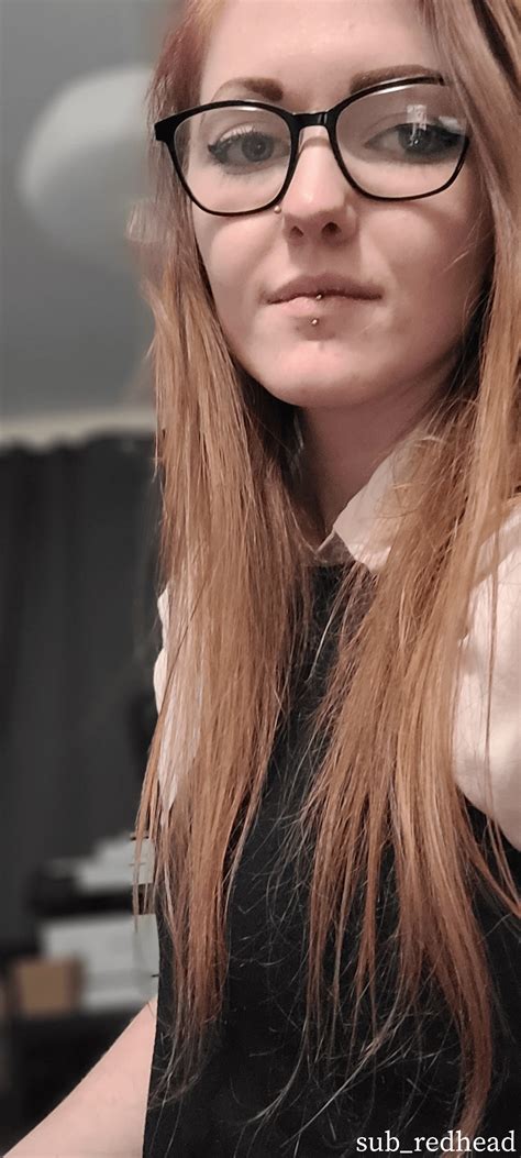 Anyone Here A Fan Of Nerdy Gamer Girls Rsfwredheads