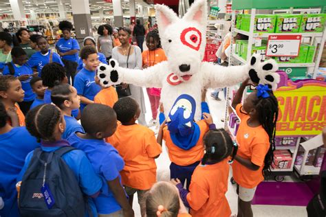 Target Champion Partner With Brooklyn Nonprofit For Back To School Shopping Event • Brooklyn Paper