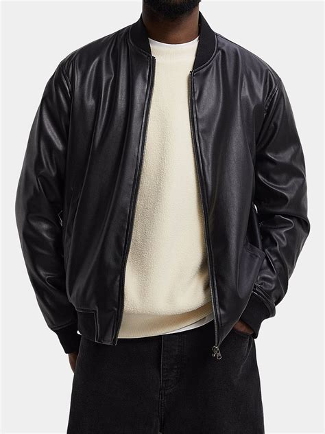 Мужская кожаная куртка бомбер кожанка купить по низким ценам в интернет магазине Uzum 823497