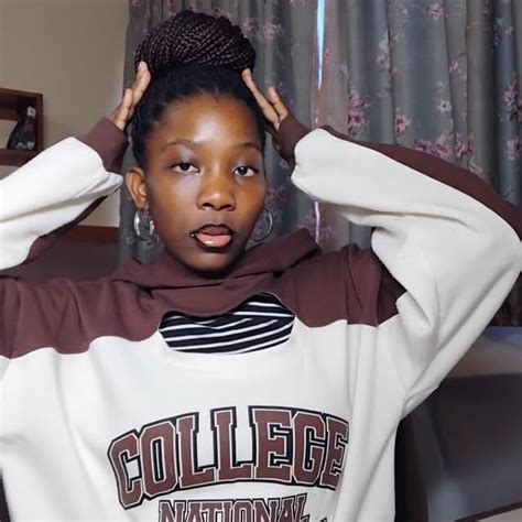 Onalenna Motlhabane Ounah Suzie Threads Say More