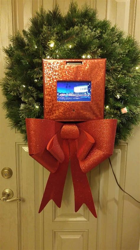 Christmas Wreath 20 Raspberry Pi Arduino Selfie Photobooth 6