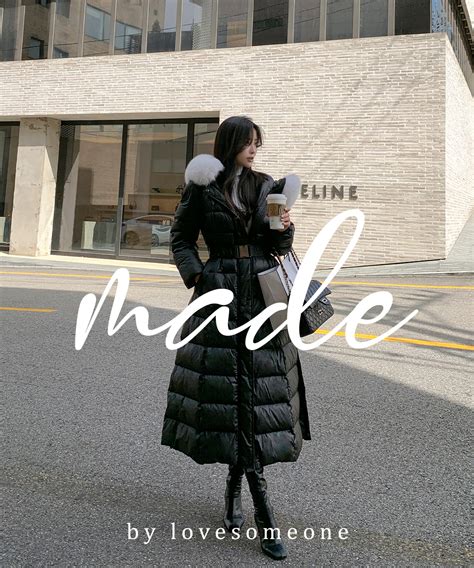 러브썸원 Made 폭스퍼 덕다운 벨티드 롱 패딩