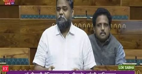 Bjp Dmk Mp Senthil Kumars Controversial Comment Describing Bjps Victory In North India