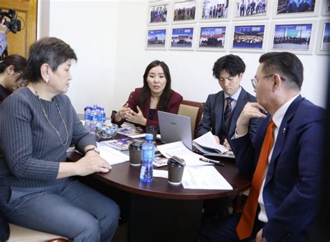 Хүнсний эрдэм шинжилгээ судалгааны хүрээлэн байгуулах асуудлаар санал солилцлоо