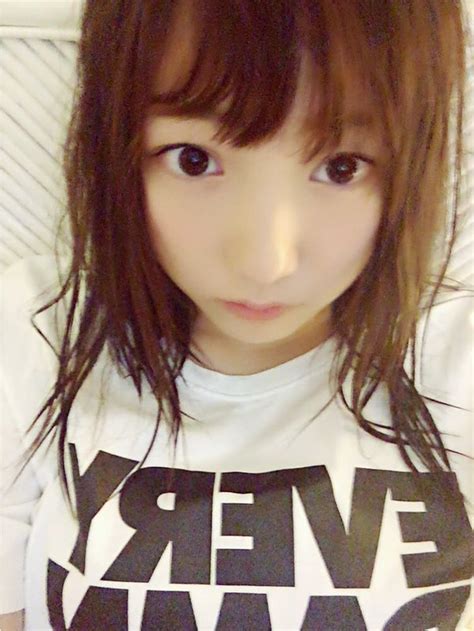 16세 F컵 그라비아 아이돌 스압 후방주의 꾸르