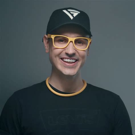 Якщо ви хочете щоб я вірив у вас завжди і вам цікаво навчитись монтажу Не Просто навчитися а