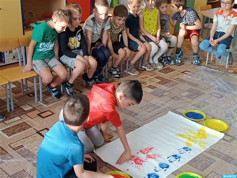 Фотоотчет «День художника 5 фото Воспитателям детских садов школьным учителям и педагогам