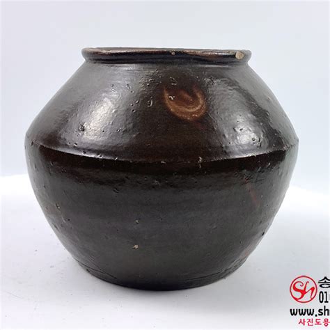 오리지널 작은 옹기 항아리 조선시대 말기 민속품 전통 살아숨쉬는 항아리 옹기단지 옛날물건 골동품 한옥 인테리어 소품 빈티지 엔틱 송학아트 옛날물건ㅣ골동품ㆍ고가구ㆍ