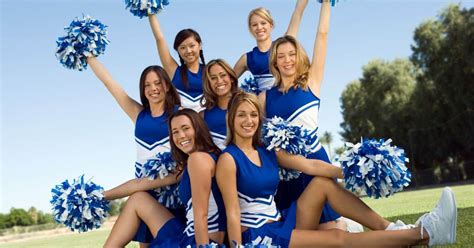 Do College Cheerleaders Get Scholarships Explained Gameday Culture