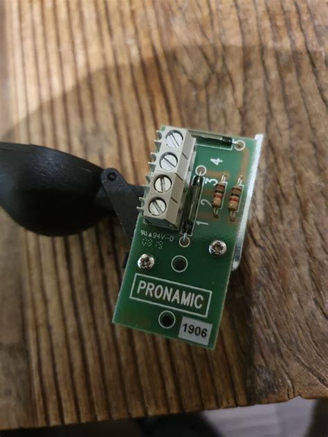 Monitoring A Reed Switch Analog Or Digital Read General Electronics Arduino Forum